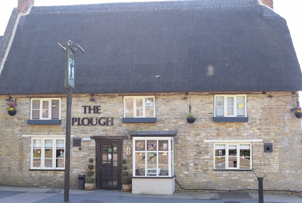 The Plough - Pubs & Bars - Brackley